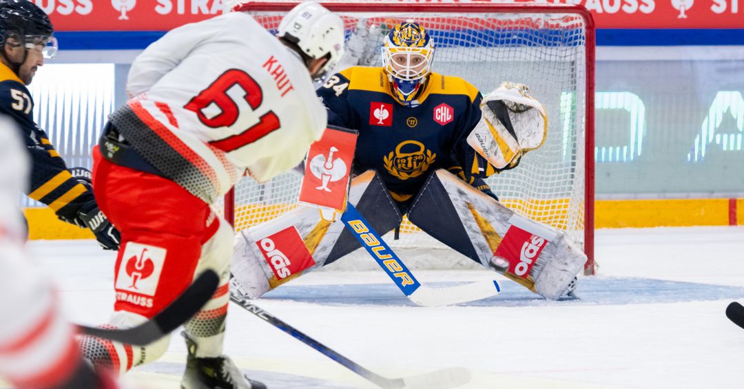"Keep blocking the shots - I'll make the saves" - Lukko's Samuel Harvey